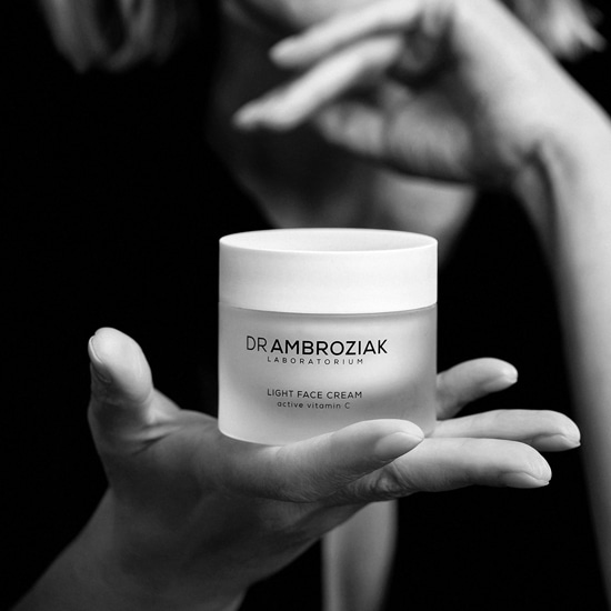 DR AMBROZIAK LABORATORIUM | Perfumeria DOUGLAS