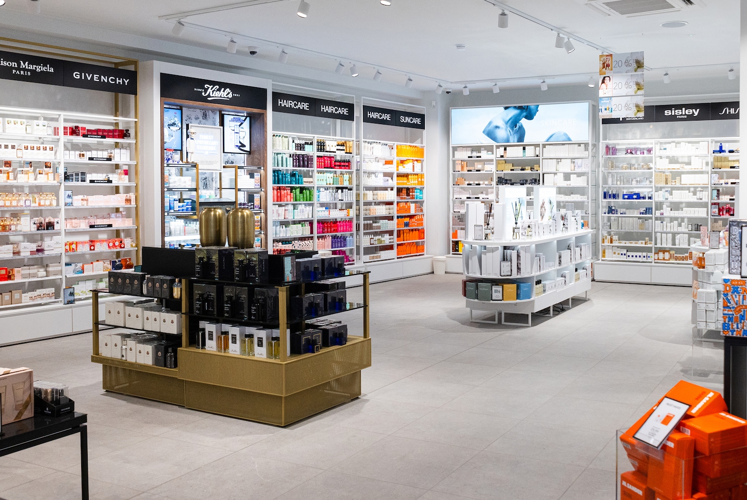 DOUGLAS In-store Beauty Services ️ alle informatie