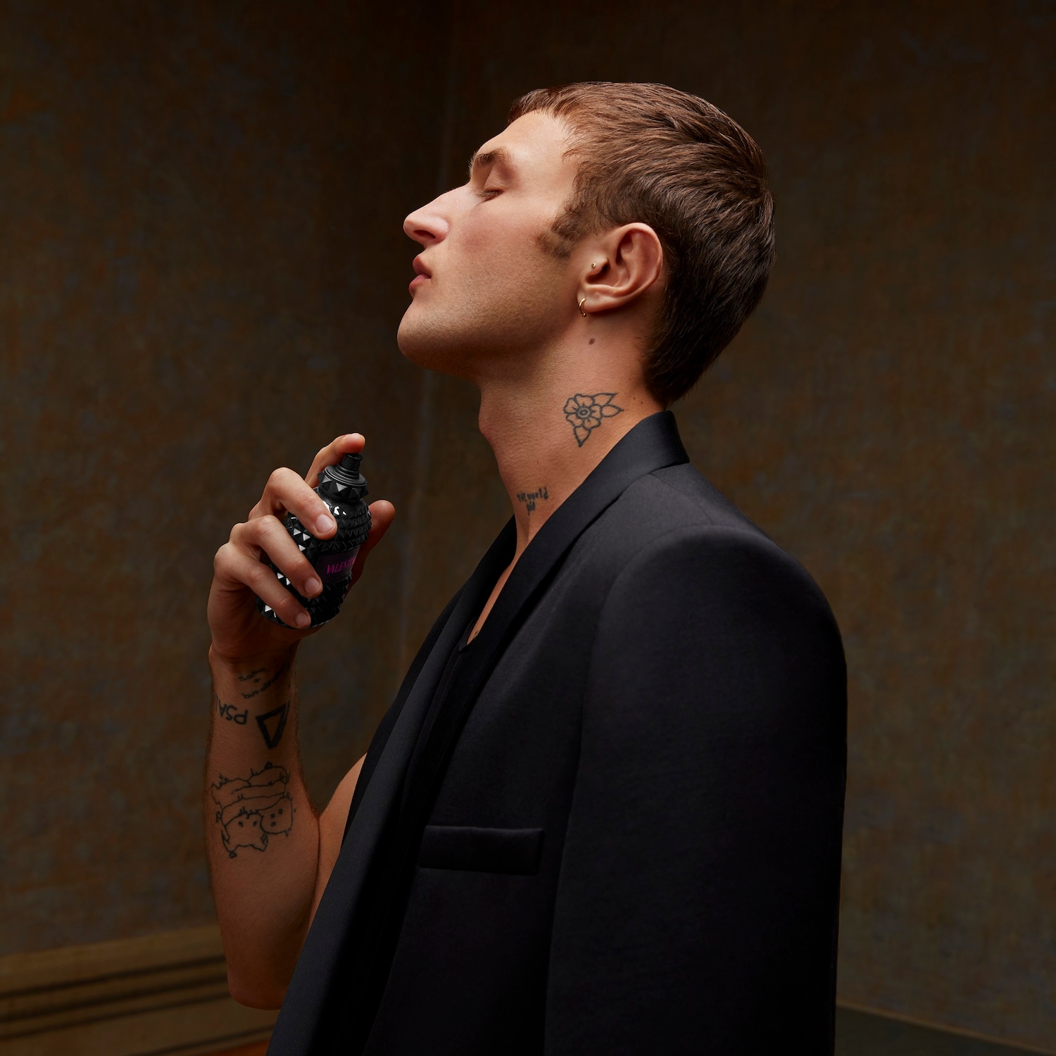 Valentino Born In Roma Uomo Extradose Parfum ️ online kaufen | DOUGLAS